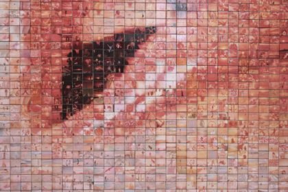 El petó, the kiss mural in Barcelona - Americans in Barcelona